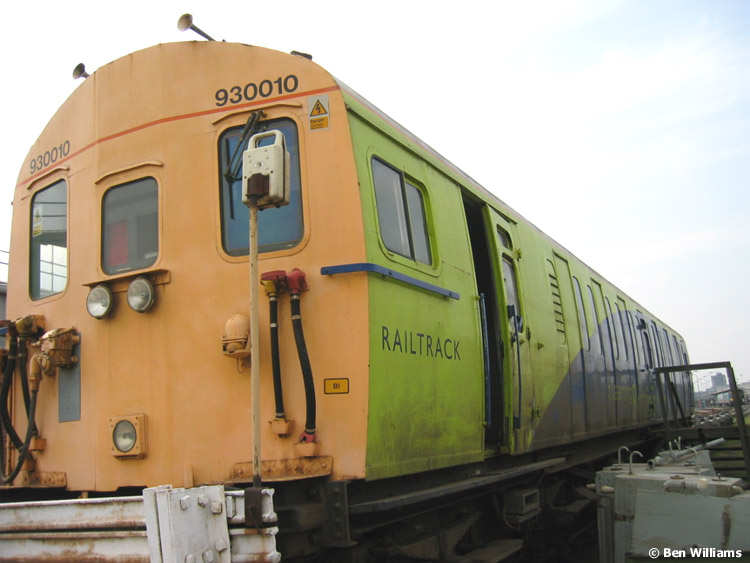 EZ5 975601 - Network Rail De-icing & Sandite Unit 930010 « Test Trains ...