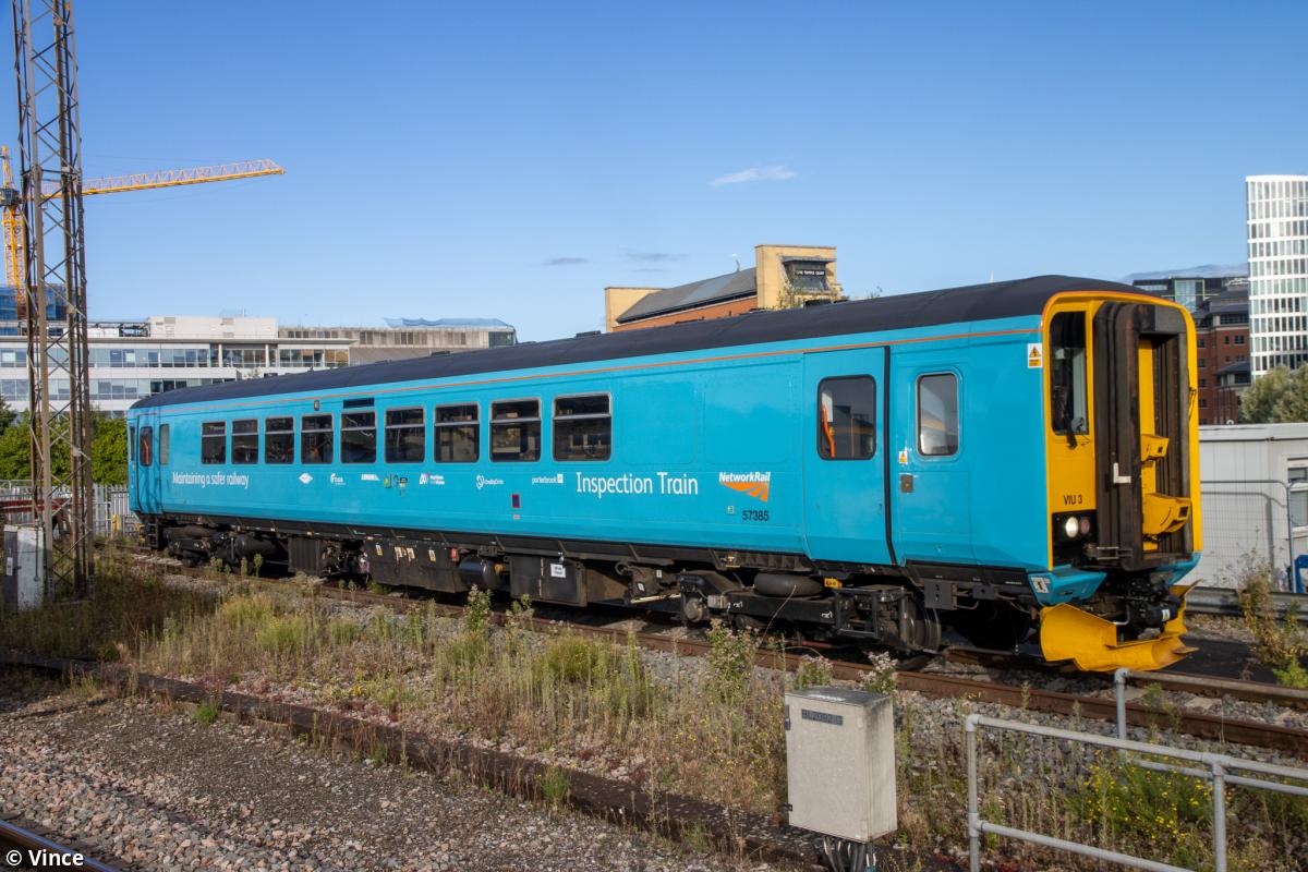 153385 - Network Rail Video Inspection Unit VIU3 (class 153) « Test ...