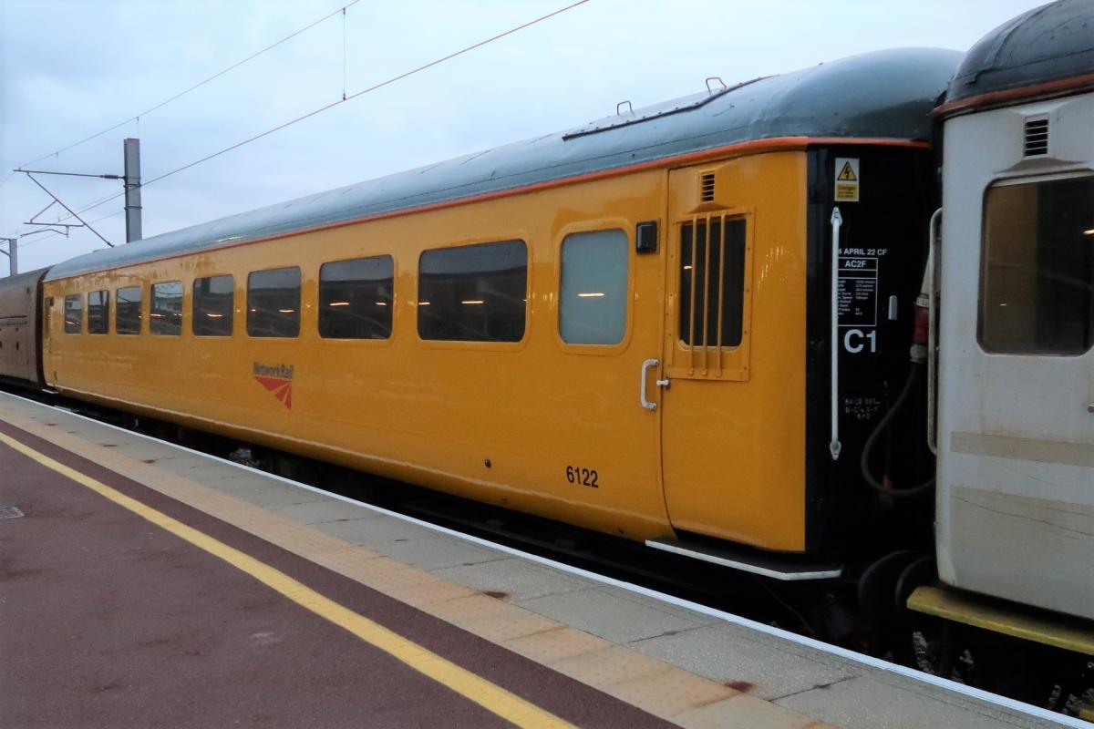 6122 « Test Trains, Departmental railway stock & Internal Users ...