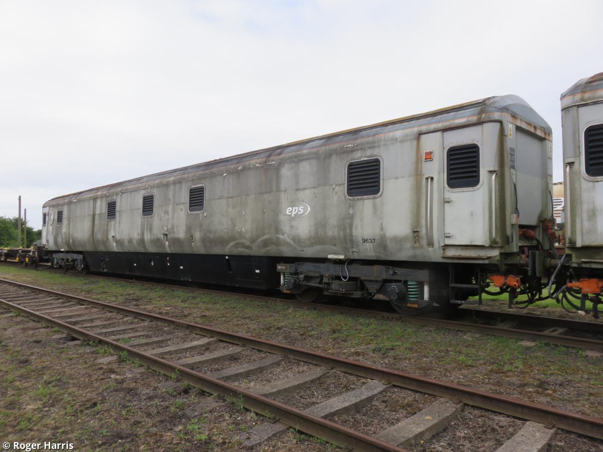 96375 - Nightstar Generator coach « Test Trains, Departmental railway ...