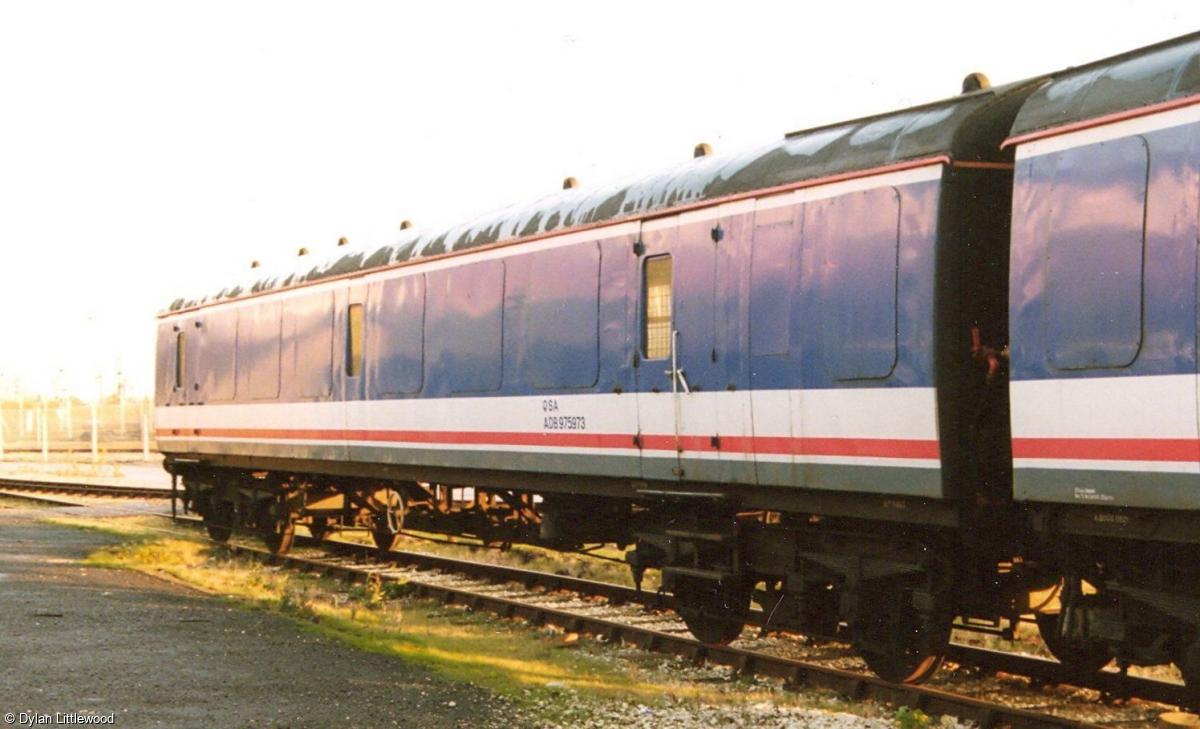 AWA 6376 - 975973 - EMU Translator coach set T3 « Test Trains ...