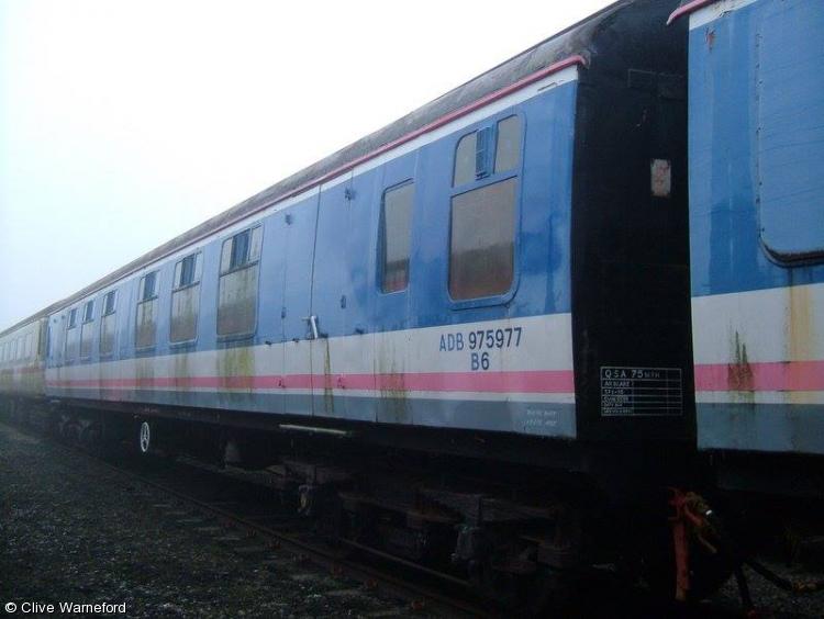 QSA ADB 975977 - EMU Barrier coach « Test Trains, Departmental railway ...